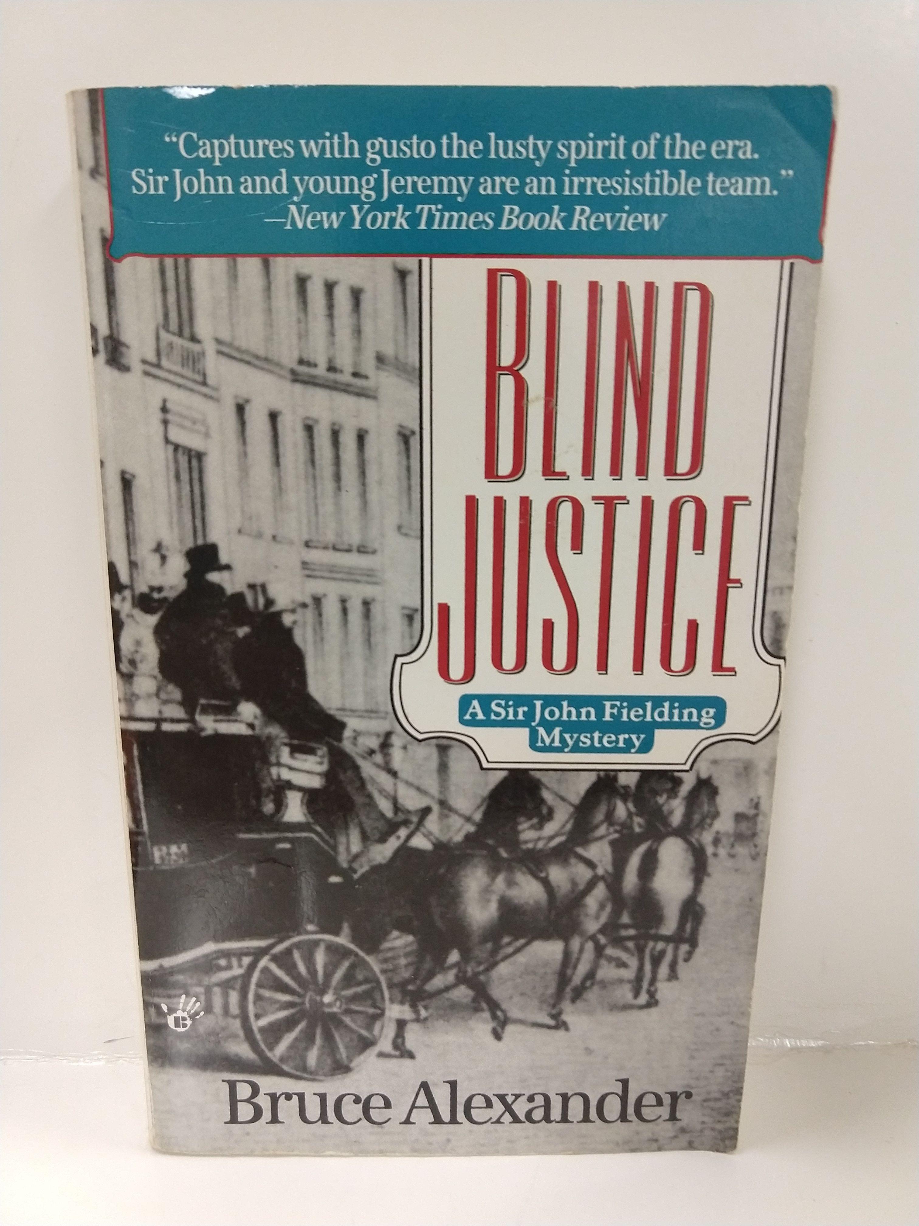 Disney's: Winnie The Pooh Easter Mini