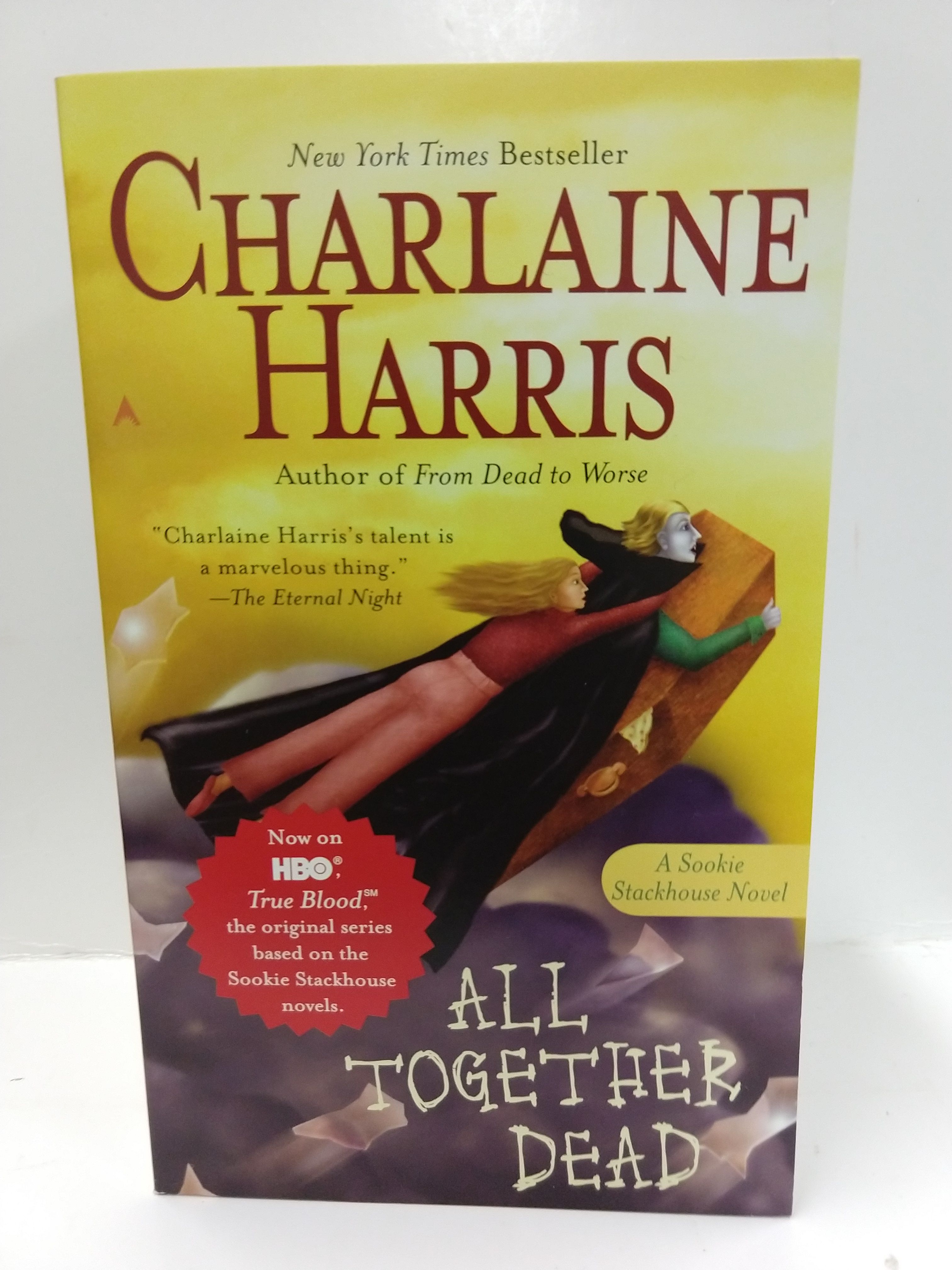 Dead Until Dark (Sookie Stackhouse/True Blood, Book 1)