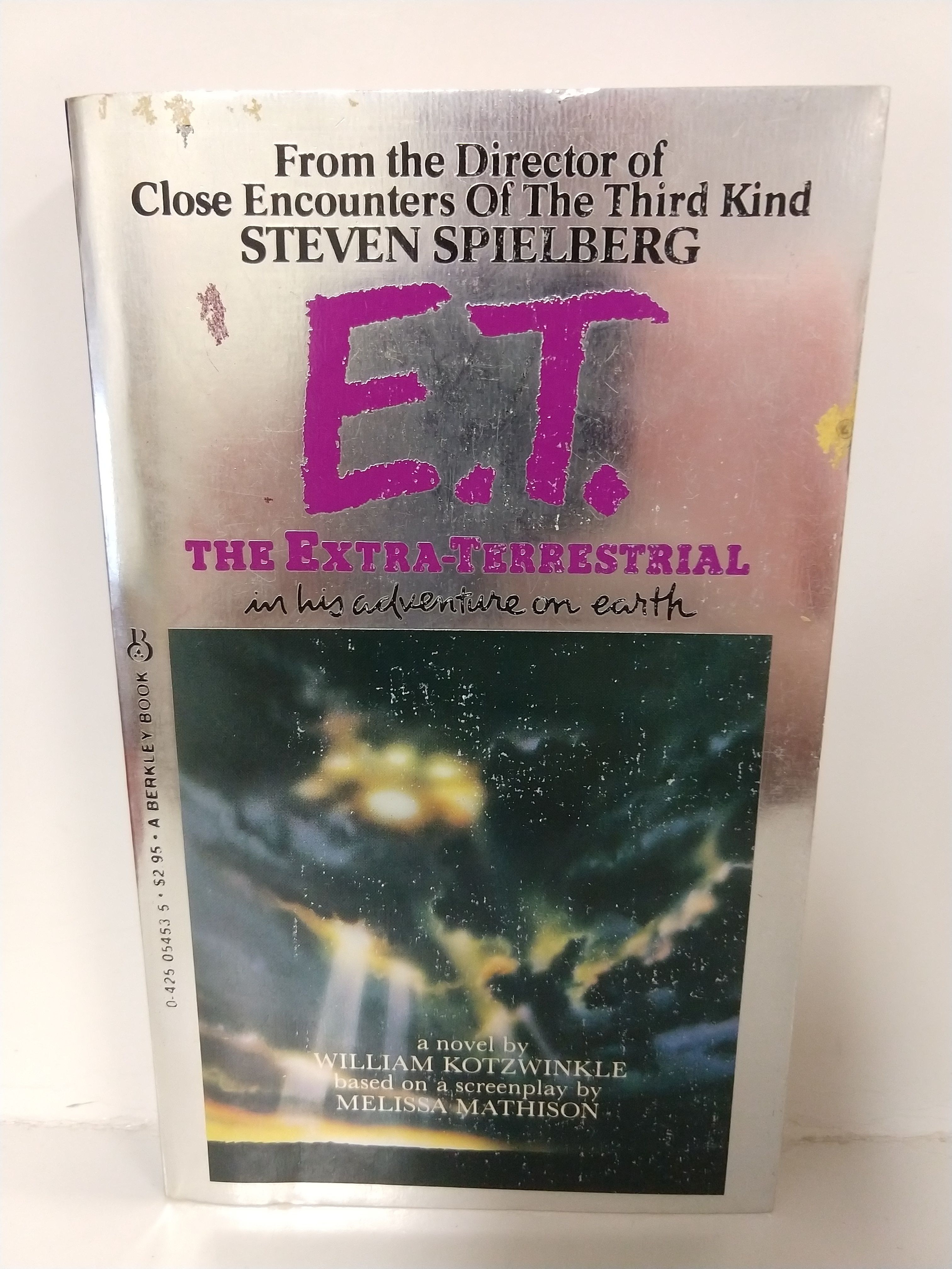 E T the Extra Terrestrial