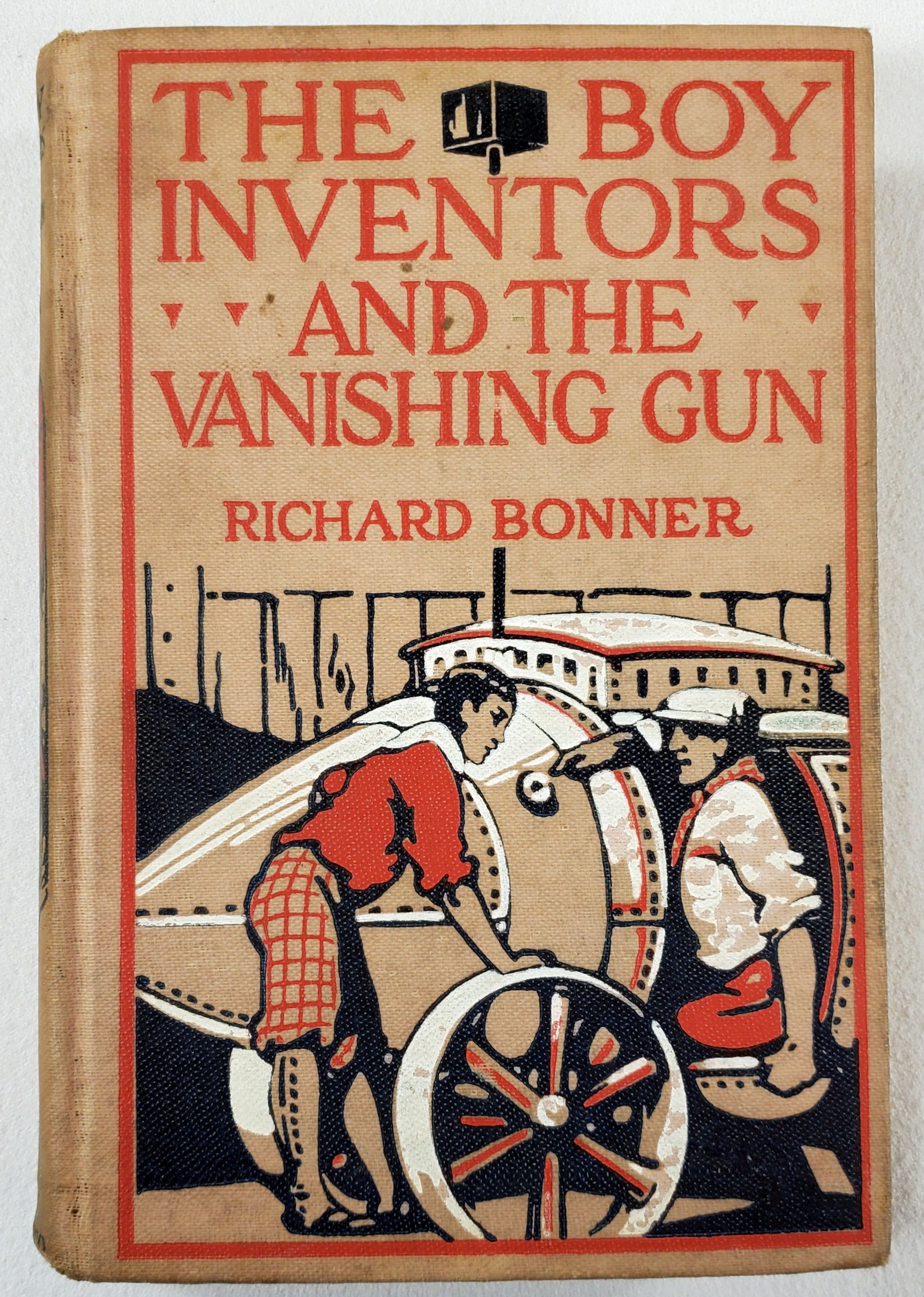 The Boy Inventors and the Vanishing Gun: The Boy Inventors Series